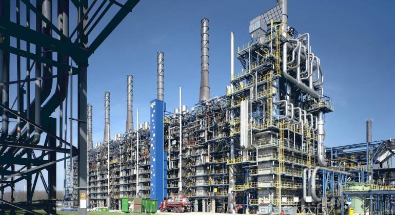Opstart naftakraker Olefins 4 SABIC bij L1mburg Centraal
